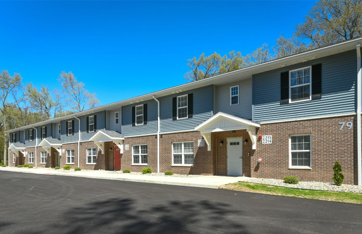 Maple Lane Apartments & Executive Suites | Holladay Properties