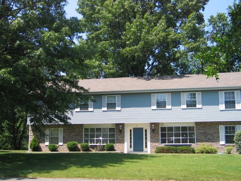 Maple Lane Apartments & Executive Suites | Holladay Properties