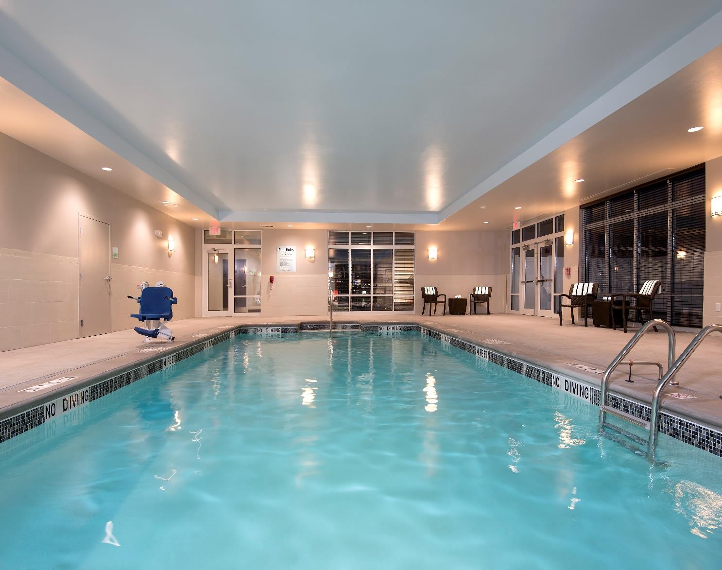 Holiday Inn Indianapolis Airport | Holladay Properties