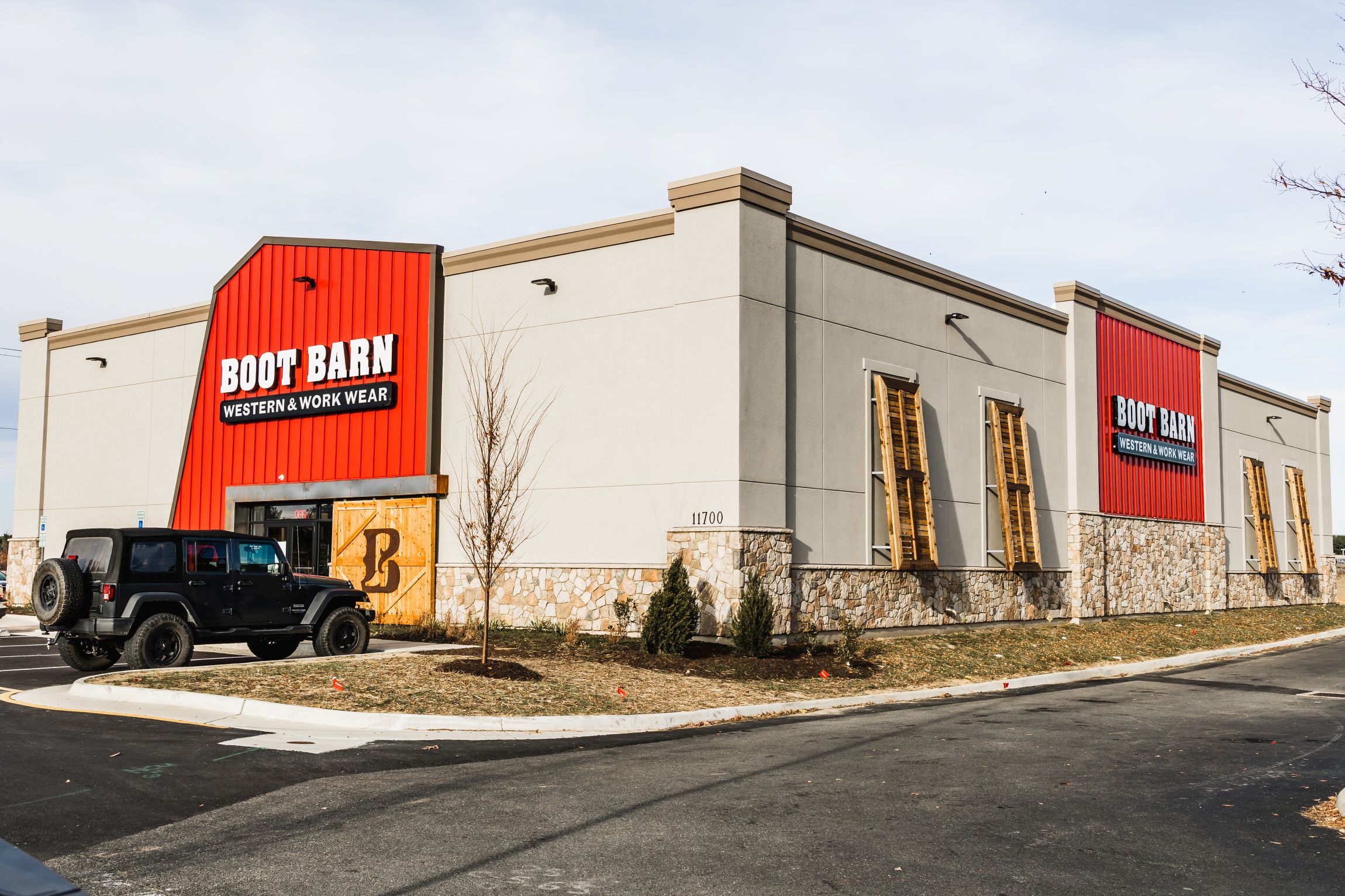 Boot Barn | Holladay Properties